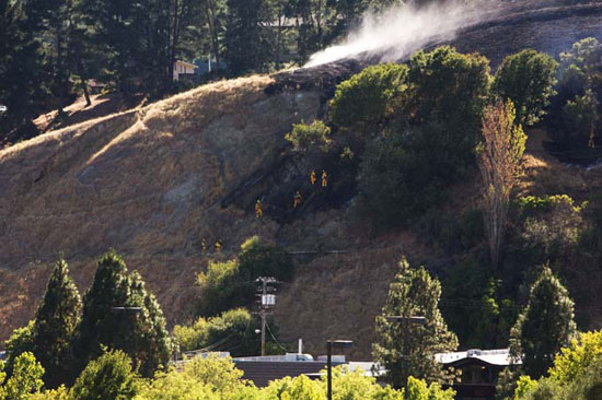 Fire Races Across the Hillside Above Moraga's Rheem Center | Moraga ...