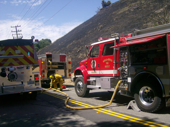 MOFD Acts Quickly to Fight Orinda Wildfire