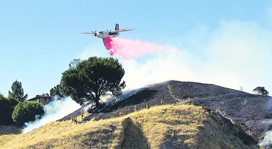 Fire Races Across Moraga Hillside | Moraga | Rheem Center in Moraga