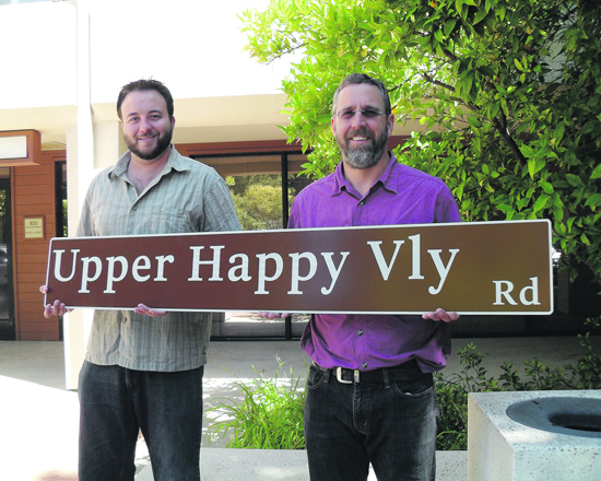 LAMORINDA WEEKLY | Lafayette Signs Up for Uniform Signs | Lafayette