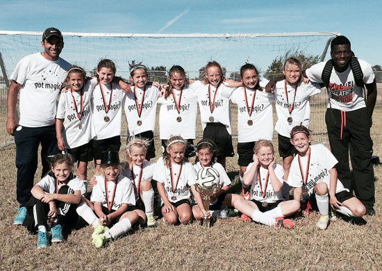 LAMORINDA WEEKLY | Cal Magic Play Magician