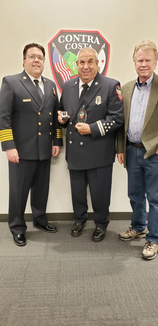 LAMORINDA WEEKLY | ConFire captain honored for 40 years of service with ...
