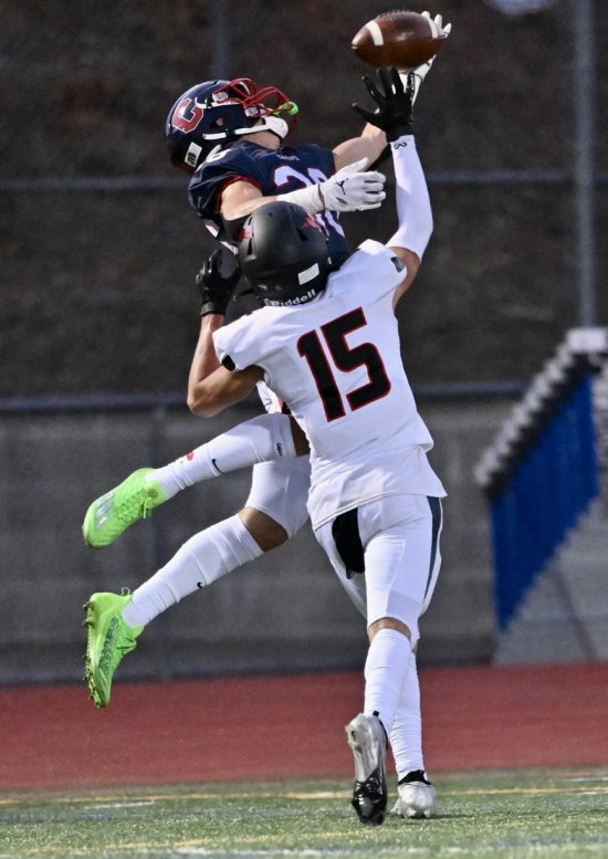 Robbie Mascheroni named to 3rd team all-state football team by MaxPreps